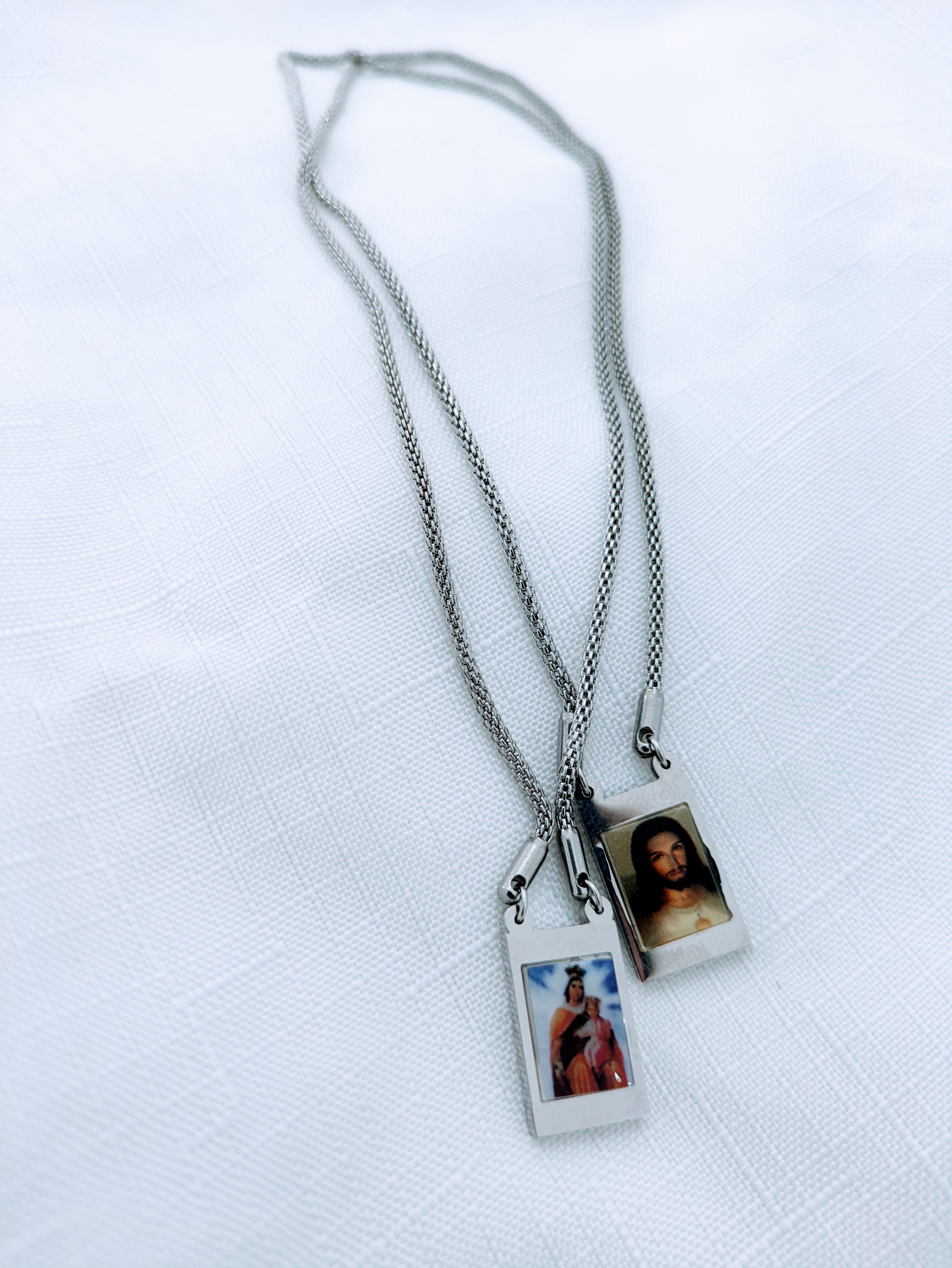 Catholic Amulet – Mataki Filaxto